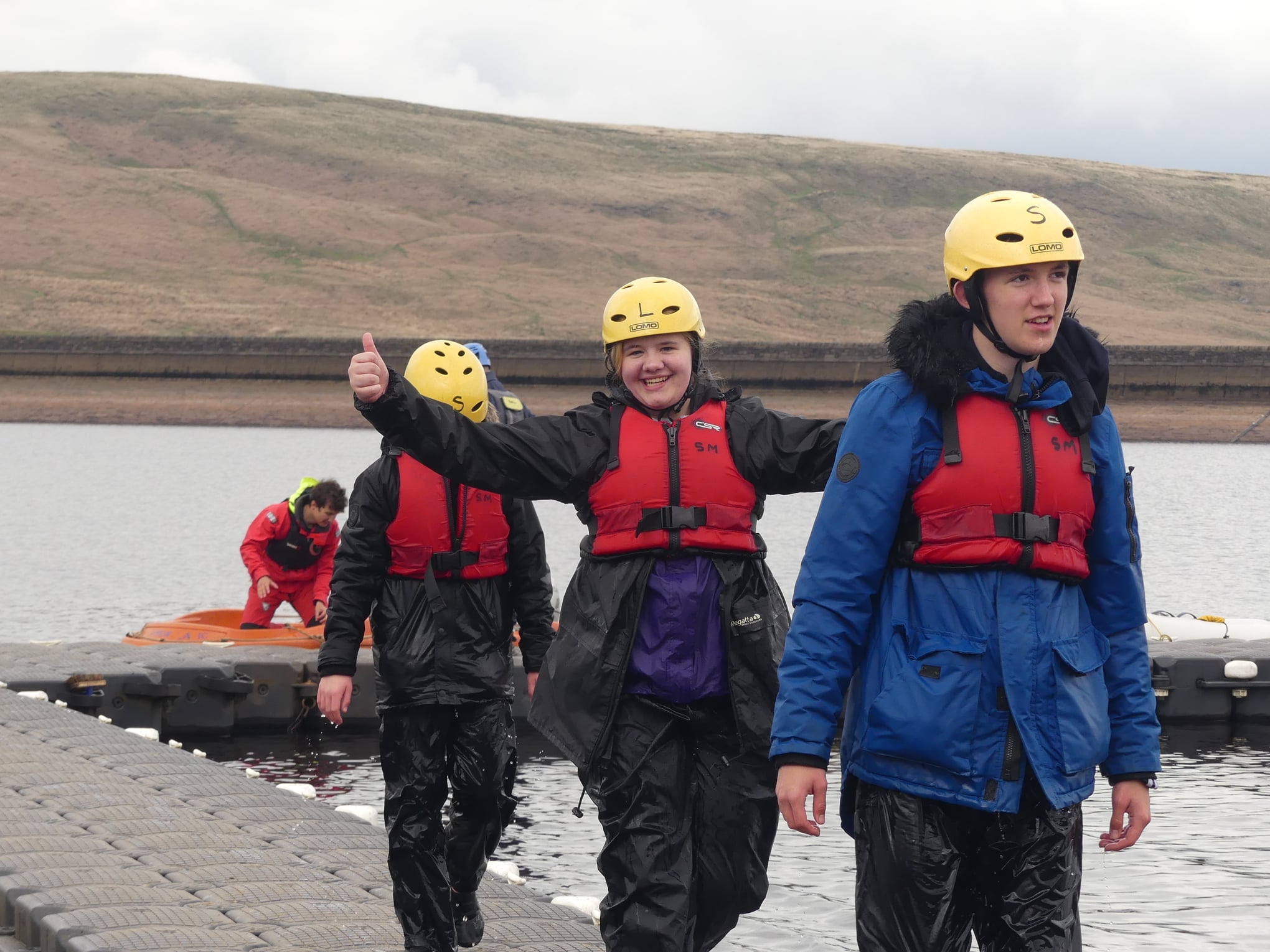 Scouts go Dragon Boating!! | 69th Bradford South